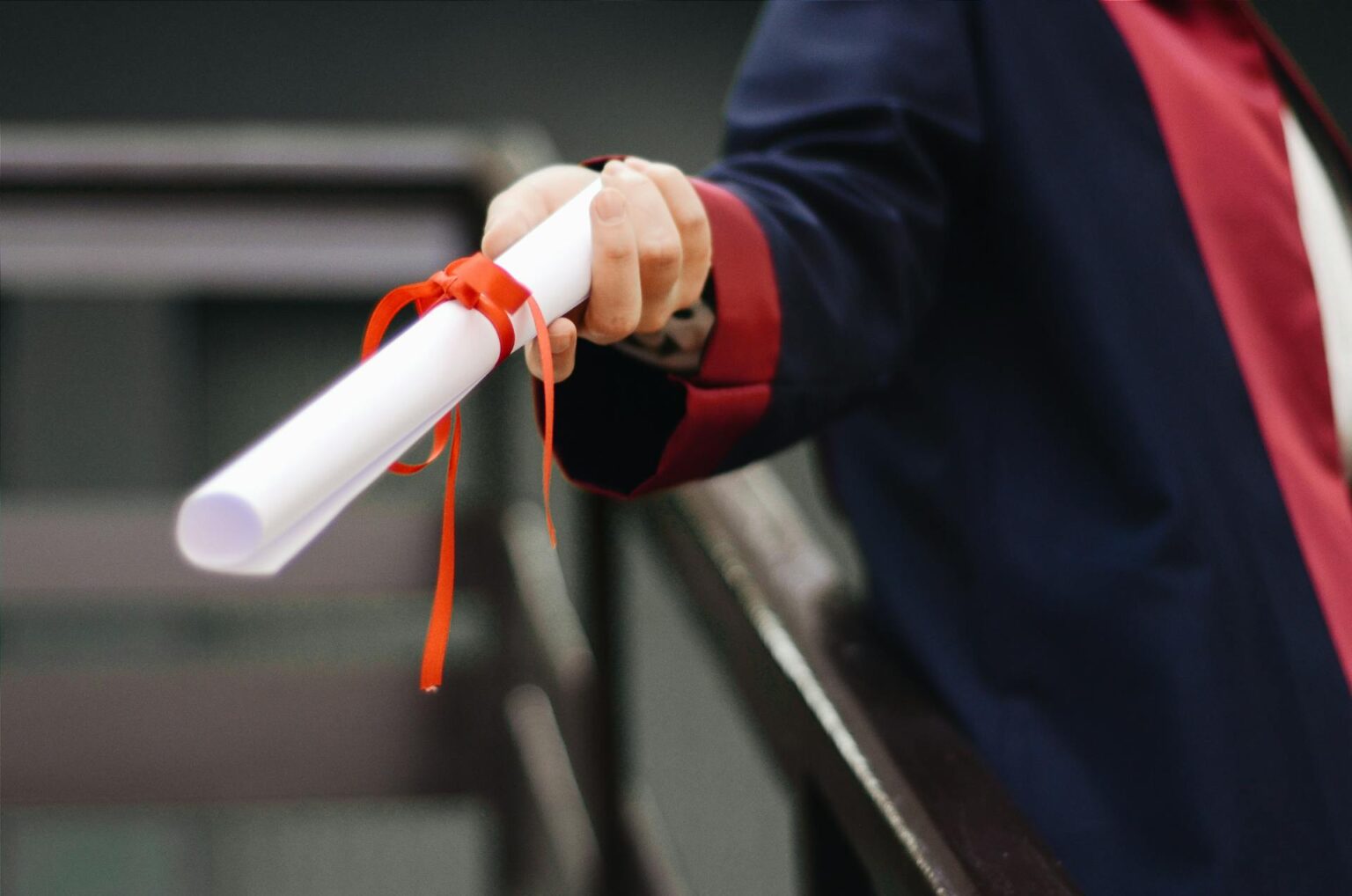 Diploma vs Transcript: What Is the Difference